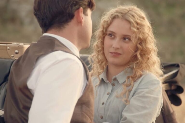 La Promessa, l'annuncio di Jana e Manuel scatena il caos a palazzo - SFILATE